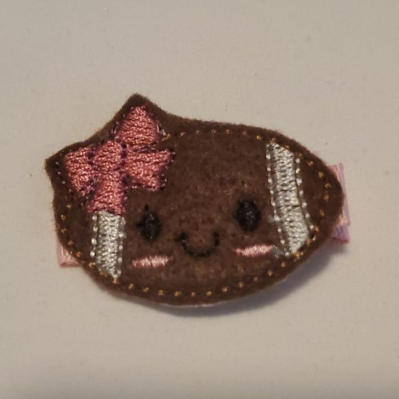 Yogi & Cecil's Boutique | Accessories | New Football With Bow Felt Hair ...